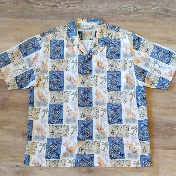 Kahala | Shirts | Vintage Kahala 0 Silk Hawaiian Button Down Aloha ...